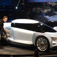 GM Autonomy Concept Re-Thinks What a Car Is