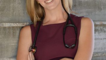 Courtney Shoemaker - Sungun Tanning