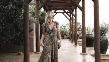 Courtney Shoemaker - Sungun Tanning