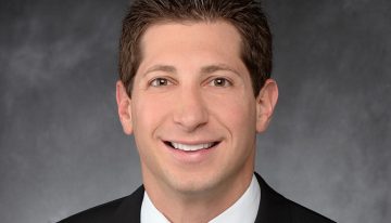 Courtney Shoemaker - Sungun Tanning